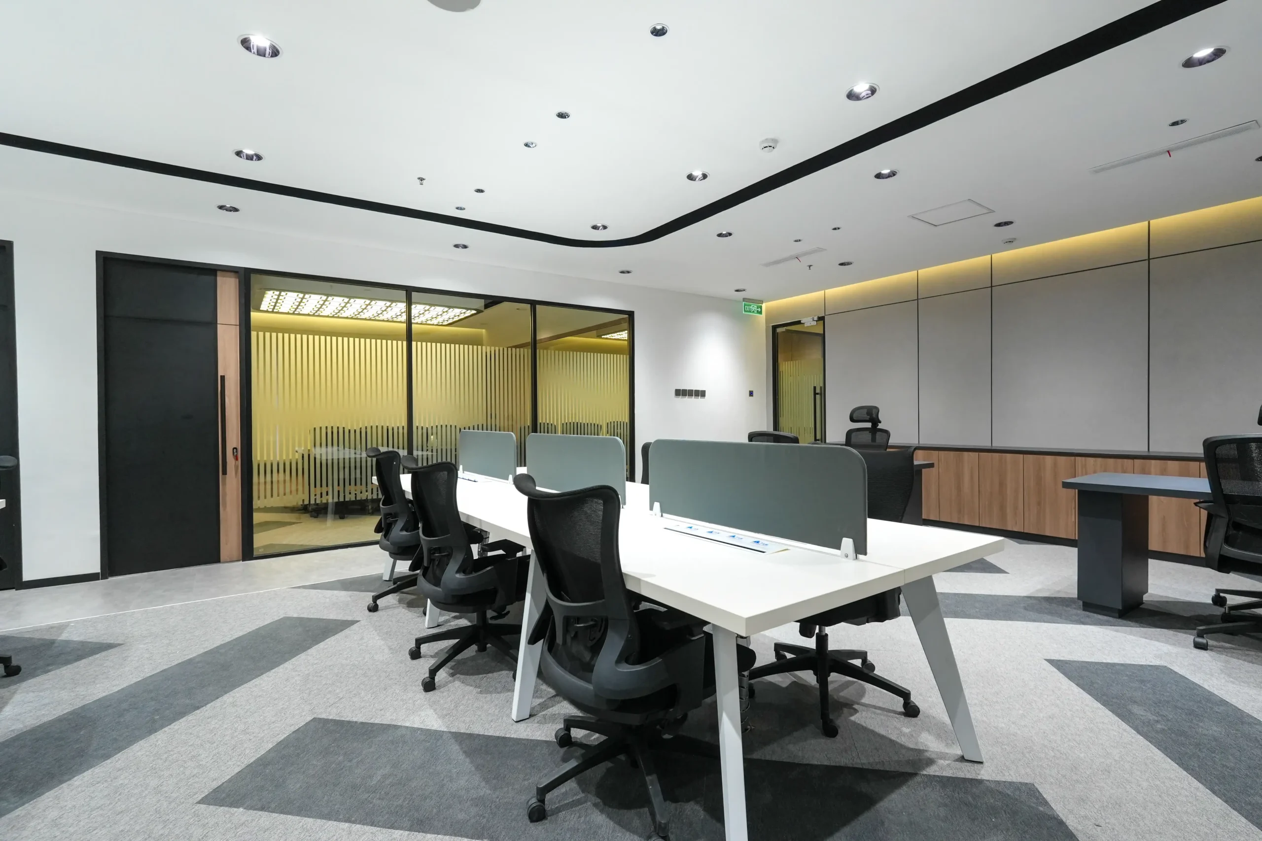 5 Smart Recommendations for Modern Office Interior Design - Intav Prima ...